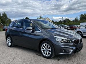 Pelēks BMW 218 Active Tourer 2015 Utena, ar dzinēja tilpumu 2.00 L un nobraukumu 178 tūkst. km par 6800 €, foto 3 vietnē AUTOMOTO.COM.LV