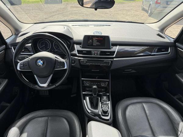 Grey BMW 218 Active Tourer 2015 in Utena, with an engine capacity of 2.00 L and mileage of 178 thousand km for 6800 €, photo 9 on AUTOMOTO.COM.LV