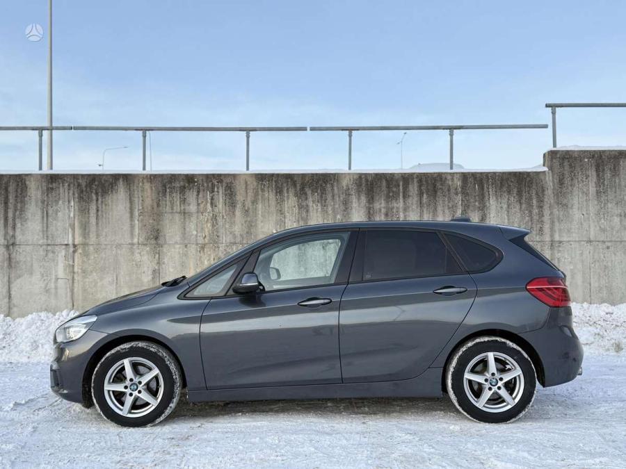 Grey BMW 218 Active Tourer 2016 in Vilnius, with an engine capacity of 2.00 L and mileage of 221 thousand km for 8200 €, photo 23 on AUTOMOTO.COM.LV