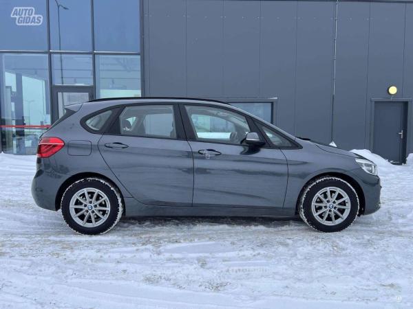 Pelēks BMW 218 Active Tourer 2016 Šauļi, ar dzinēja tilpumu 2.00 L un nobraukumu 218 tūkst. km par 8700 €, foto 5 vietnē AUTOMOTO.COM.LV