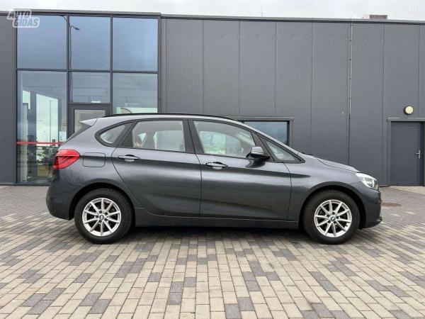 Pelēks BMW 218 Active Tourer 2016 Šauļi, ar dzinēja tilpumu 2.00 L un nobraukumu 218 tūkst. km par 8400 €, foto 4 vietnē AUTOMOTO.COM.LV