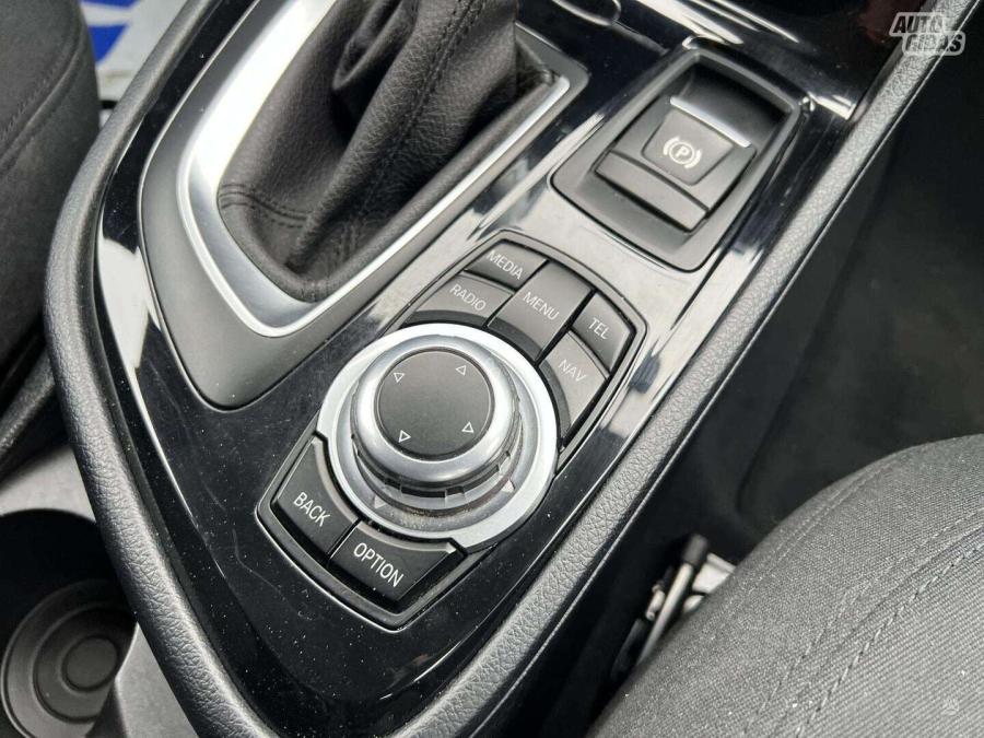 Серый БМВ 218 Active Tourer 2016 в Шяуляй, объемом двигателя 2.00 л и пробегом 218 тыс. км за 8400 €, фото 21 на AUTOMOTO.COM.LV