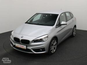 Pelēks BMW 218 Active Tourer 2014 Viļņa, ar dzinēja tilpumu 2.00 L un nobraukumu 165 tūkst. km par 9699 €, foto  vietnē AUTOMOTO.COM.LV