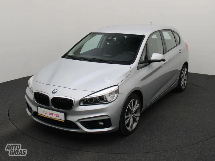Grey BMW 218 Active Tourer 2014 in Vilnius, with an engine capacity of 2.00 L and mileage of 165 thousand km for 9699 €, photo 1 on AUTOMOTO.COM.LV