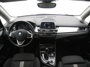 Grey BMW 218 Active Tourer 2014 in Vilnius, with an engine capacity of 2.00 L and mileage of 165 thousand km for 9699 €, photo 3 on AUTOMOTO.COM.LV
