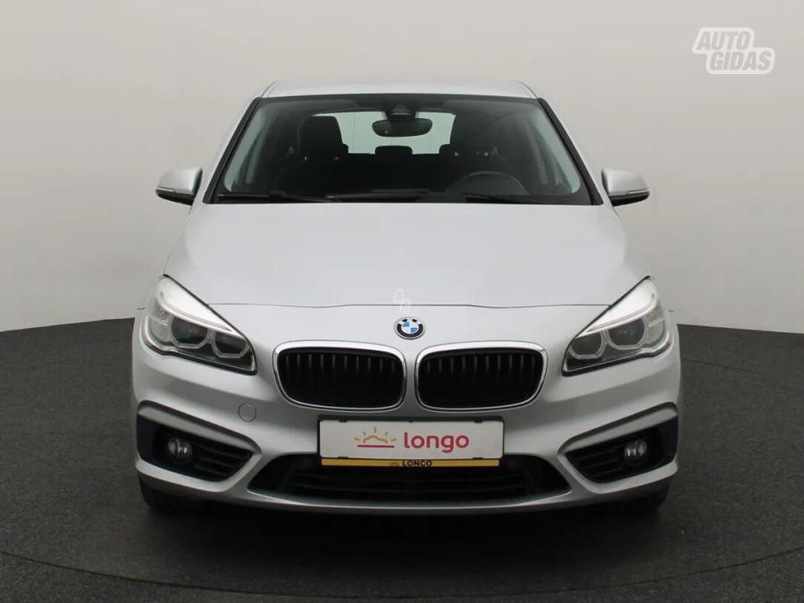 Grey BMW 218 Active Tourer 2014 in Vilnius, with an engine capacity of 2.00 L and mileage of 165 thousand km for 9699 €, photo 4 on AUTOMOTO.COM.LV