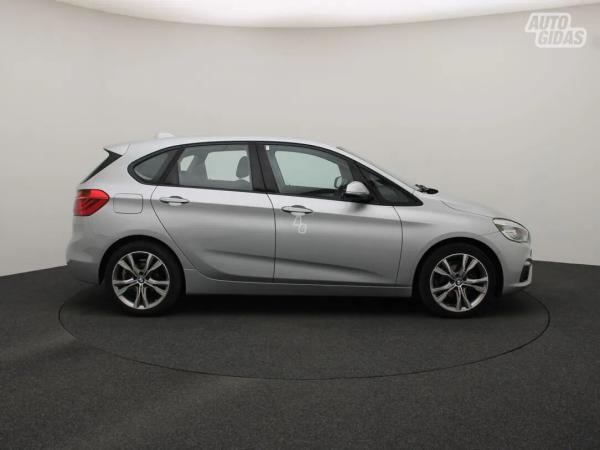 Grey BMW 218 Active Tourer 2014 in Vilnius, with an engine capacity of 2.00 L and mileage of 165 thousand km for 9699 €, photo 9 on AUTOMOTO.COM.LV