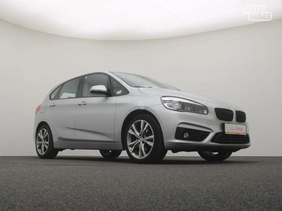Grey BMW 218 Active Tourer 2014 in Vilnius, with an engine capacity of 2.00 L and mileage of 165 thousand km for 9699 €, photo 12 on AUTOMOTO.COM.LV