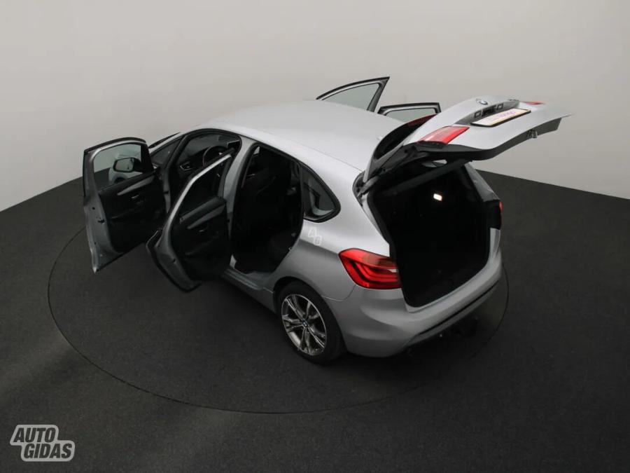 Grey BMW 218 Active Tourer 2014 in Vilnius, with an engine capacity of 2.00 L and mileage of 165 thousand km for 9699 €, photo 14 on AUTOMOTO.COM.LV