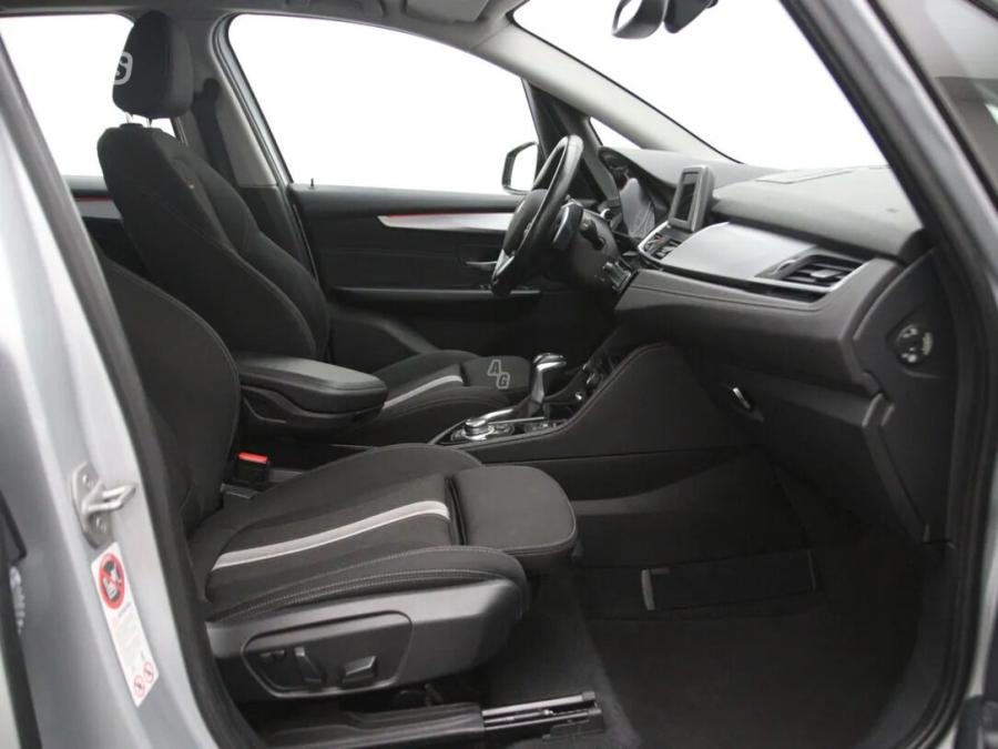 Grey BMW 218 Active Tourer 2014 in Vilnius, with an engine capacity of 2.00 L and mileage of 165 thousand km for 9699 €, photo 15 on AUTOMOTO.COM.LV