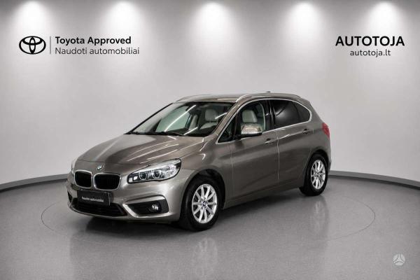 Grey BMW 218 Active Tourer 2014 in Kaunas, with an engine capacity of 1.50 L and mileage of 238 thousand km for 6900 €, photo 1 on AUTOMOTO.COM.LV
