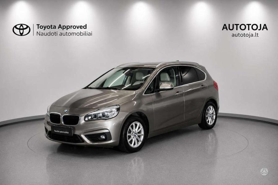 Pelēks BMW 218 Active Tourer 2014 Kauņa, ar dzinēja tilpumu 1.50 L un nobraukumu 238 tūkst. km par 6900 €, foto 1 vietnē AUTOMOTO.COM.LV