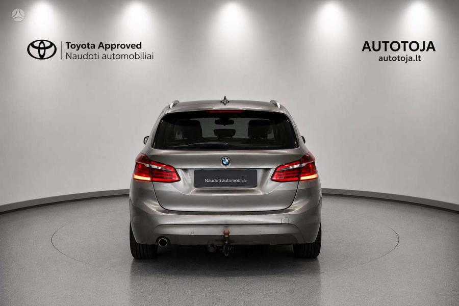 Pelēks BMW 218 Active Tourer 2014 Kauņa, ar dzinēja tilpumu 1.50 L un nobraukumu 238 tūkst. km par 6900 €, foto 5 vietnē AUTOMOTO.COM.LV
