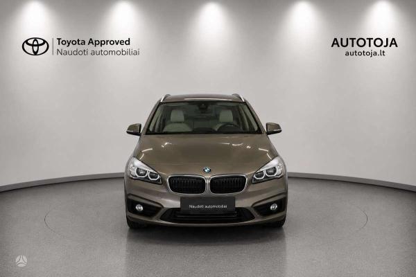 Grey BMW 218 Active Tourer 2014 in Kaunas, with an engine capacity of 1.50 L and mileage of 238 thousand km for 6900 €, photo 5 on AUTOMOTO.COM.LV