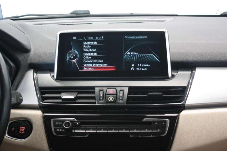 Pelēks BMW 218 Active Tourer 2014 Kauņa, ar dzinēja tilpumu 1.50 L un nobraukumu 238 tūkst. km par 6900 €, foto 15 vietnē AUTOMOTO.COM.LV