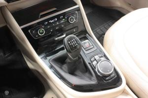 Pelēks BMW 218 Active Tourer 2014 Kauņa, ar dzinēja tilpumu 1.50 L un nobraukumu 238 tūkst. km par 6900 €, foto 25 vietnē AUTOMOTO.COM.LV