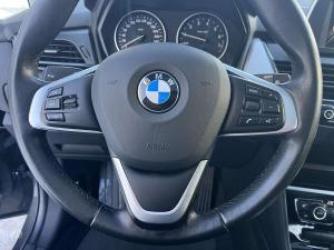 Pelēks BMW 218 Active Tourer 2015 Viļņa, ar dzinēja tilpumu 1.50 L un nobraukumu 188 tūkst. km par 10250 €, foto 26 vietnē AUTOMOTO.COM.LV