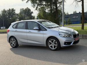 Pelēks BMW 218 Active Tourer 2015 Panevēža, ar dzinēja tilpumu 2.00 L un nobraukumu 169 tūkst. km par 8900 €, foto  vietnē AUTOMOTO.COM.LV