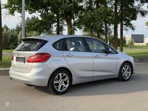 Pelēks BMW 218 Active Tourer 2015 Panevēža, ar dzinēja tilpumu 2.00 L un nobraukumu 169 tūkst. km par 8900 €, foto 22 vietnē AUTOMOTO.COM.LV