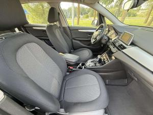 Pelēks BMW 218 Active Tourer 2015 Panevēža, ar dzinēja tilpumu 2.00 L un nobraukumu 169 tūkst. km par 8900 €, foto 30 vietnē AUTOMOTO.COM.LV