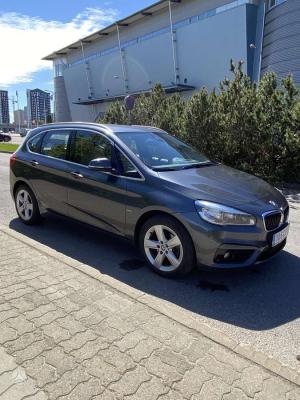 Pelēks BMW 218 Active Tourer 2016 Viļņa, ar dzinēja tilpumu 2.00 L un nobraukumu 210 tūkst. km par 10450 €, foto 5 vietnē AUTOMOTO.COM.LV