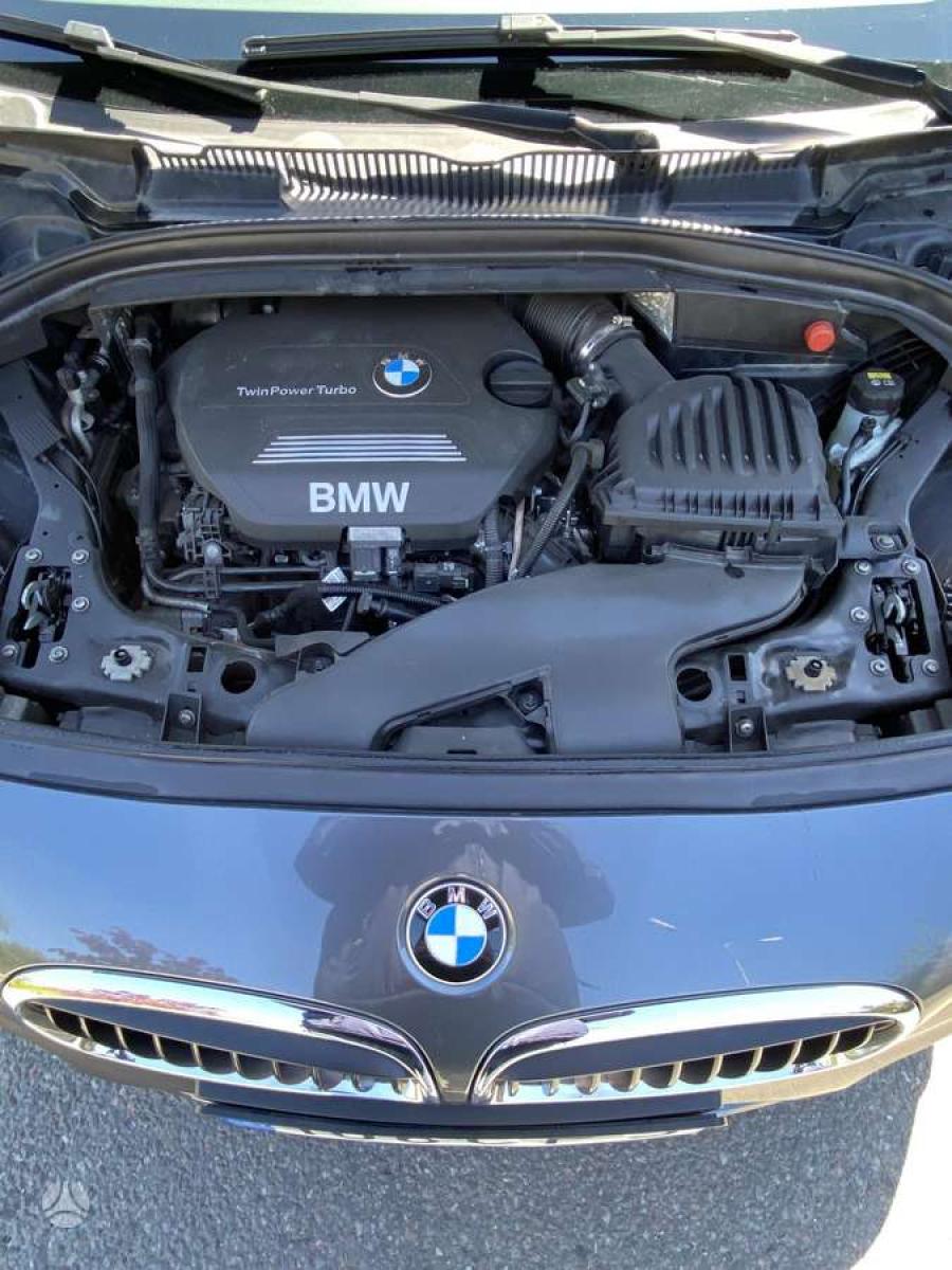 Pelēks BMW 218 Active Tourer 2016 Viļņa, ar dzinēja tilpumu 2.00 L un nobraukumu 210 tūkst. km par 10450 €, foto 12 vietnē AUTOMOTO.COM.LV