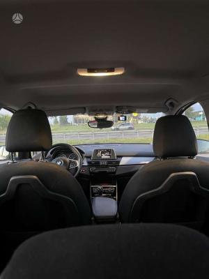 Pelēks BMW 218 Active Tourer 2016 Viļņa, ar dzinēja tilpumu 2.00 L un nobraukumu 171 tūkst. km par 9900 €, foto 7 vietnē AUTOMOTO.COM.LV