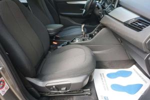 Pelēks BMW 218 Active Tourer 2016 Viļņa, ar dzinēja tilpumu 2.00 L un nobraukumu 171 tūkst. km par 9900 €, foto 15 vietnē AUTOMOTO.COM.LV