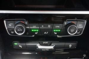 Pelēks BMW 218 Active Tourer 2016 Viļņa, ar dzinēja tilpumu 2.00 L un nobraukumu 171 tūkst. km par 9900 €, foto 18 vietnē AUTOMOTO.COM.LV