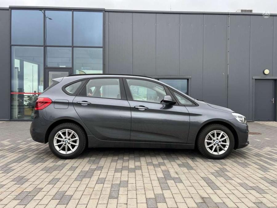 Pelēks BMW 218 Active Tourer 2016 Šauļi, ar dzinēja tilpumu 2.00 L un nobraukumu 218 tūkst. km par 7900 €, foto 5 vietnē AUTOMOTO.COM.LV