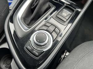 Pelēks BMW 218 Active Tourer 2016 Šauļi, ar dzinēja tilpumu 2.00 L un nobraukumu 218 tūkst. km par 7900 €, foto 21 vietnē AUTOMOTO.COM.LV