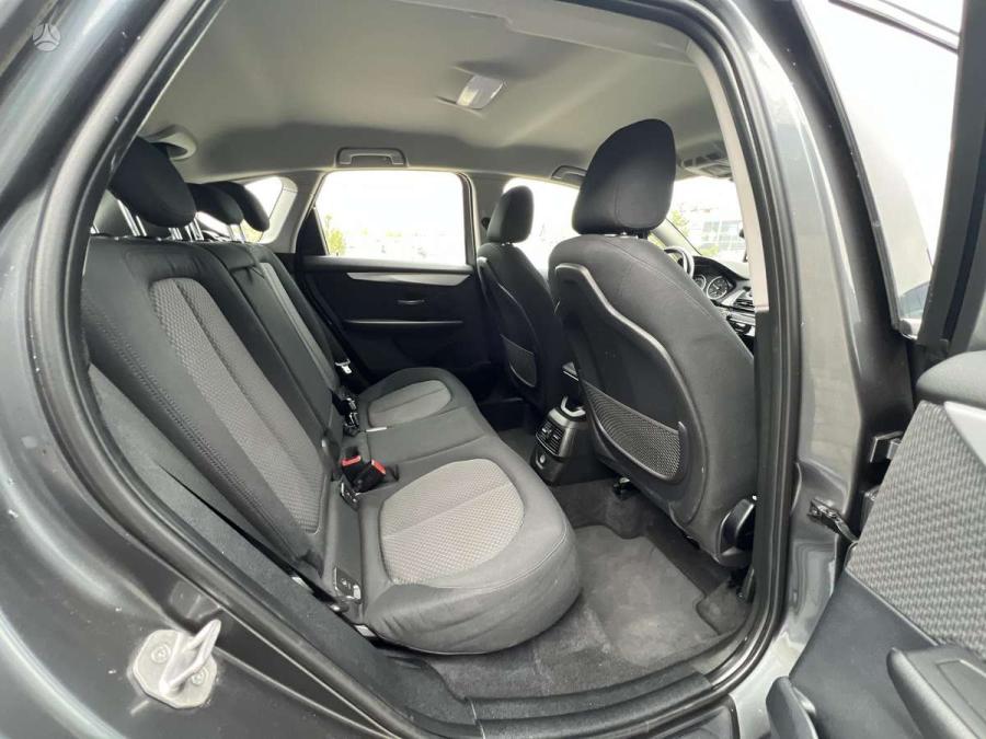 Pelēks BMW 218 Active Tourer 2016 Šauļi, ar dzinēja tilpumu 2.00 L un nobraukumu 218 tūkst. km par 7900 €, foto 23 vietnē AUTOMOTO.COM.LV