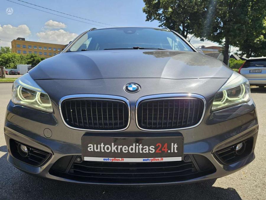 Серый БМВ 218 Active Tourer 2017 в Шяуляй, объемом двигателя 2.00 л и пробегом 175 тыс. км за 11450 €, фото 3 на AUTOMOTO.COM.LV
