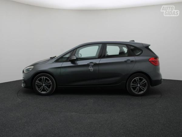 Grey BMW 218 Active Tourer 2019 in Vilnius, with an engine capacity of 1.50 L and mileage of 191 thousand km for 13399 €, photo 6 on AUTOMOTO.COM.LV