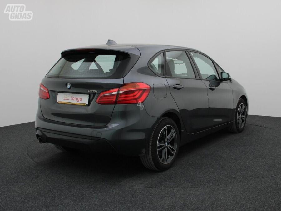 Grey BMW 218 Active Tourer 2019 in Vilnius, with an engine capacity of 1.50 L and mileage of 191 thousand km for 13399 €, photo 8 on AUTOMOTO.COM.LV