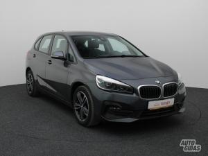 Grey BMW 218 Active Tourer 2019 in Vilnius, with an engine capacity of 1.50 L and mileage of 191 thousand km for 13399 €, photo 10 on AUTOMOTO.COM.LV