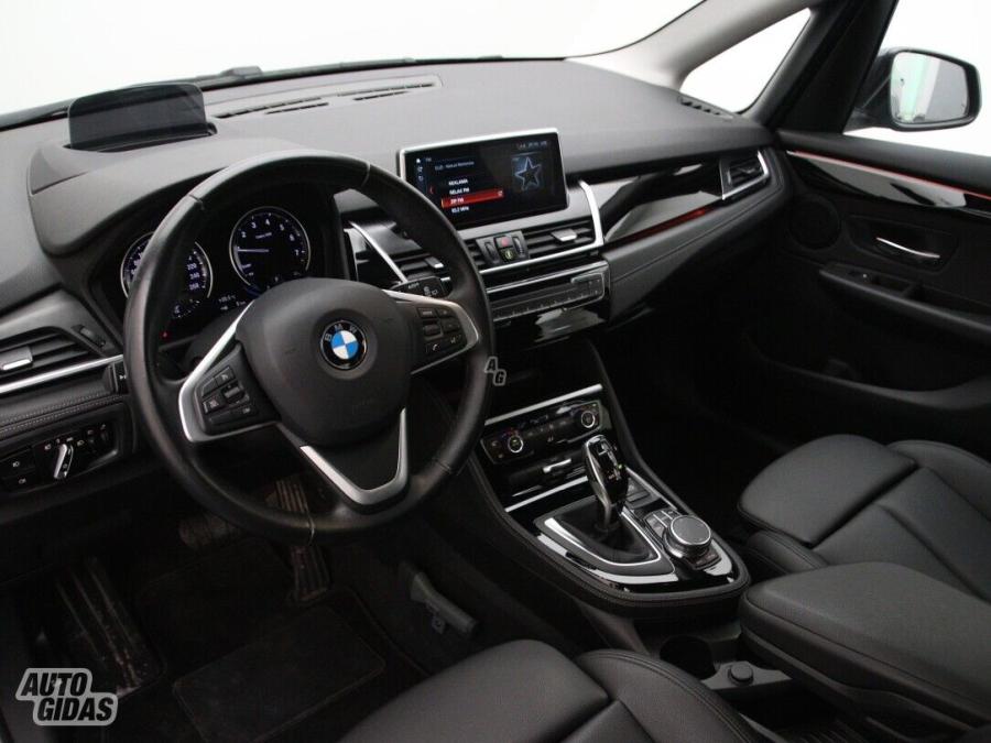 Grey BMW 218 Active Tourer 2019 in Vilnius, with an engine capacity of 1.50 L and mileage of 191 thousand km for 13399 €, photo 16 on AUTOMOTO.COM.LV
