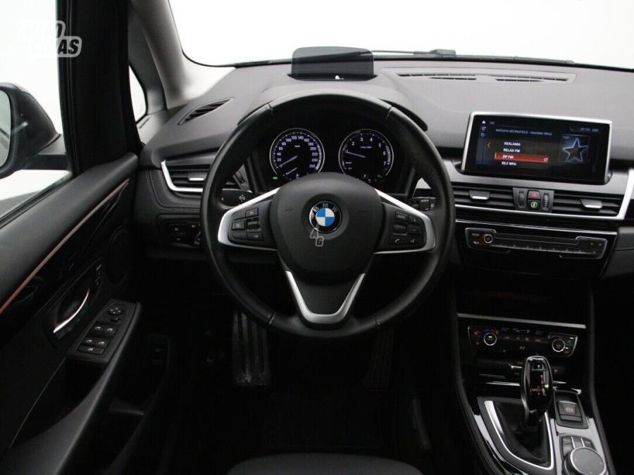 Grey BMW 218 Active Tourer 2019 in Vilnius, with an engine capacity of 1.50 L and mileage of 191 thousand km for 13399 €, photo 17 on AUTOMOTO.COM.LV