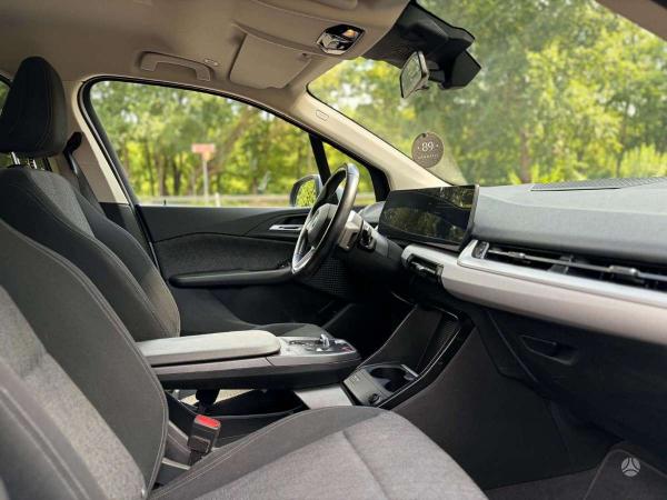 Серый БМВ 218 Active Tourer 2022 в Вильнюс, объемом двигателя 2.00 л и пробегом 209 тыс. км за 17700 €, фото 10 на AUTOMOTO.COM.LV