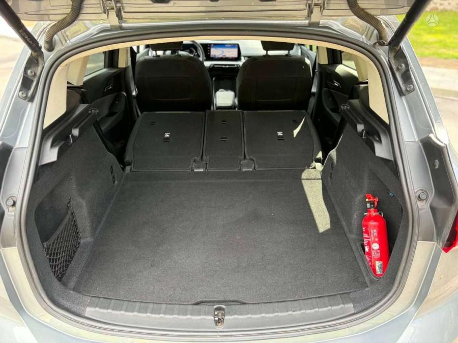 Pelēks BMW 218 Active Tourer 2022 Viļņa, ar dzinēja tilpumu 2.00 L un nobraukumu 209 tūkst. km par 17700 €, foto 13 vietnē AUTOMOTO.COM.LV