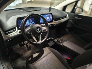 Pelēks BMW 218 Active Tourer 2022 Viļņa, ar dzinēja tilpumu 2.00 L un nobraukumu 209 tūkst. km par 17700 €, foto 18 vietnē AUTOMOTO.COM.LV