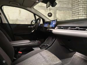 Pelēks BMW 218 Active Tourer 2022 Viļņa, ar dzinēja tilpumu 2.00 L un nobraukumu 209 tūkst. km par 17700 €, foto 24 vietnē AUTOMOTO.COM.LV