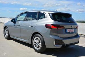 Grey BMW 218 Active Tourer 2023 in Vilnius, with an engine capacity of 1.50 L and mileage of 114 thousand km for 21900 €, photo 9 on AUTOMOTO.COM.LV