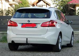White BMW 218 Active Tourer 2015 in Vilnius, with an engine capacity of 1.50 L and mileage of 102 thousand km for 8400 €, photo 4 on AUTOMOTO.COM.LV