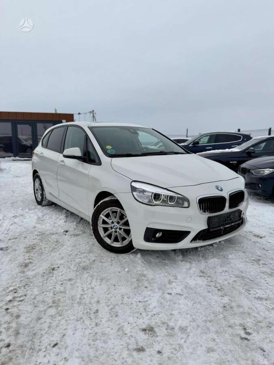 Balts BMW 218 Active Tourer 2015 Kauņa, ar dzinēja tilpumu 2.00 L un nobraukumu 192 tūkst. km par 8999 €, foto 4 vietnē AUTOMOTO.COM.LV