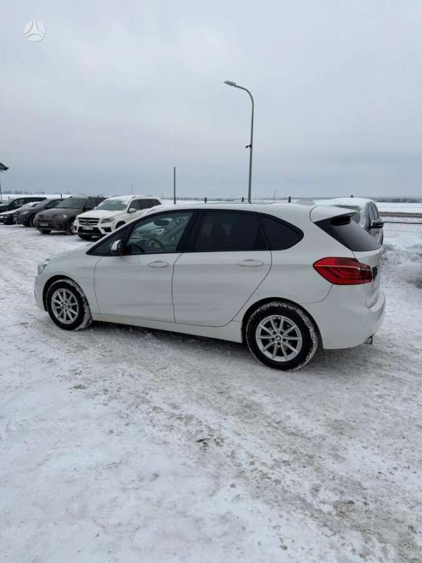 Balts BMW 218 Active Tourer 2015 Kauņa, ar dzinēja tilpumu 2.00 L un nobraukumu 192 tūkst. km par 8999 €, foto 10 vietnē AUTOMOTO.COM.LV