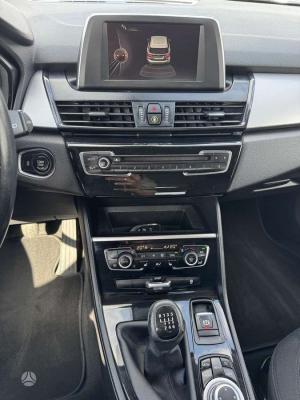 White BMW 218 Active Tourer 2016 in Utena, with an engine capacity of 1.50 L and mileage of 270 thousand km for 6250 €, photo 13 on AUTOMOTO.COM.LV