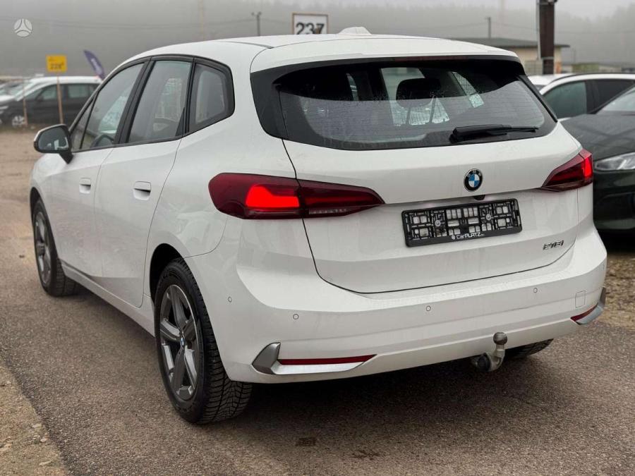 Balts BMW 218 Active Tourer 2022 Viļņa, ar dzinēja tilpumu 1.50 L un nobraukumu 164 tūkst. km par 19900 €, foto 4 vietnē AUTOMOTO.COM.LV