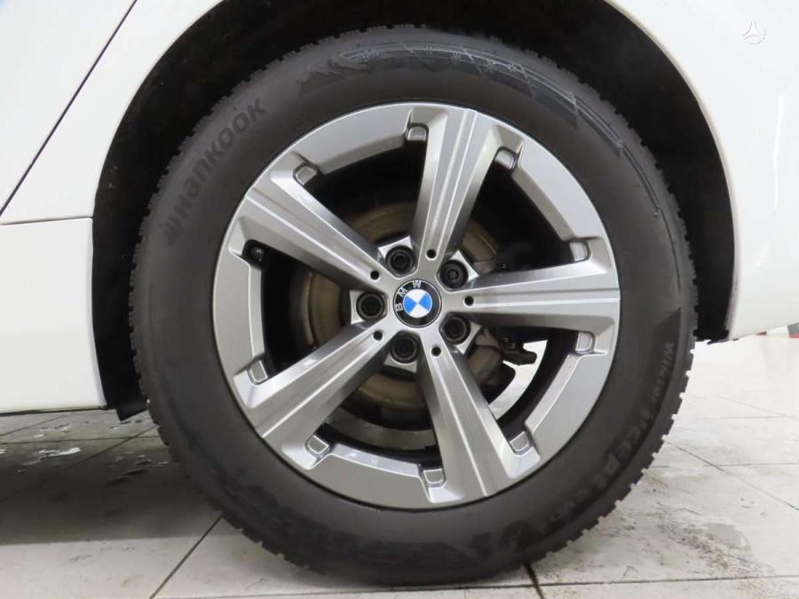 Balts BMW 218 Active Tourer 2022 Viļņa, ar dzinēja tilpumu 1.50 L un nobraukumu 164 tūkst. km par 19900 €, foto 20 vietnē AUTOMOTO.COM.LV