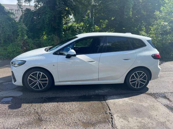 Balts BMW 218 Active Tourer 2024 Panevēža, ar dzinēja tilpumu 2.00 L un nobraukumu 27 tūkst. km par 21000 €, foto 3 vietnē AUTOMOTO.COM.LV